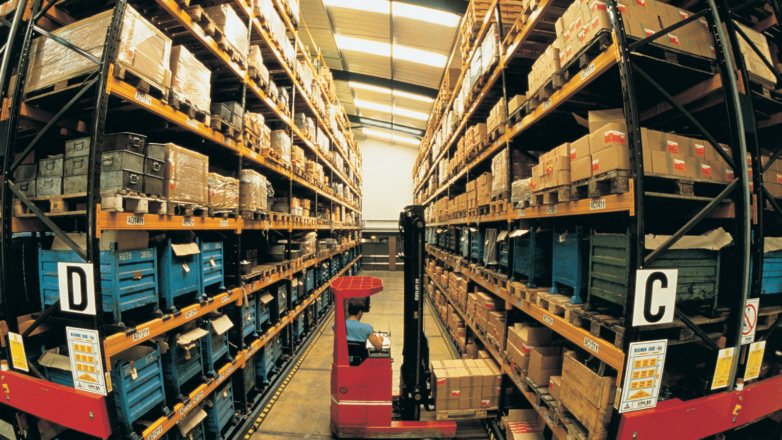 Top 5 des conseils pour optimiser l'aménagement d'un entrepôt